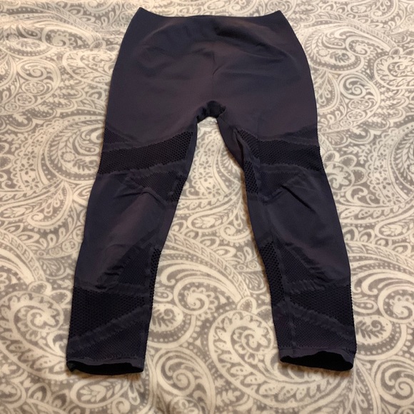 Fabletics | Pants & Jumpsuits | Fabletics Leggings | Poshmark